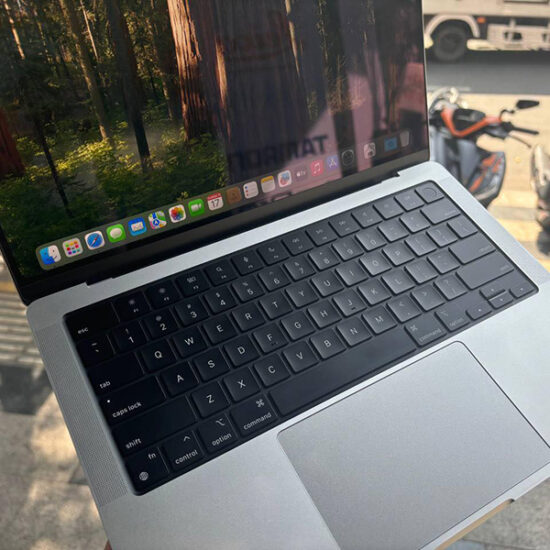 Macbook Pro 14 inch M3 Pro (18GB/512GB) Chính Hãng