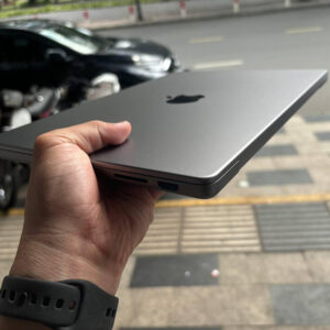Macbook Pro 14 inch M3 Pro (18GB/512GB) Chính Hãng
