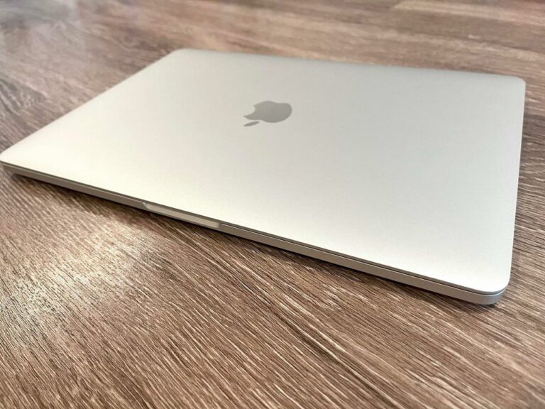 Dòng Macbook Pro 13 inch chính hãng, trả góp 0%