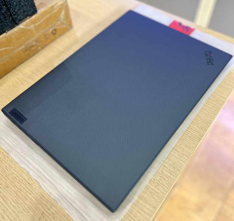 ThinkPad P1 Gen 6 Chính Hãng, Giá Rẻ - Trả Góp 0%